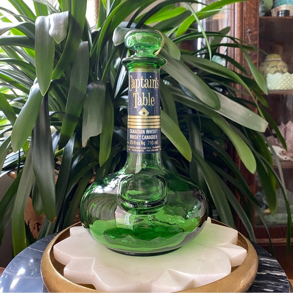 Vintage | Kitchen | 96s Captains Table Green Glass Vintage Decanter ...